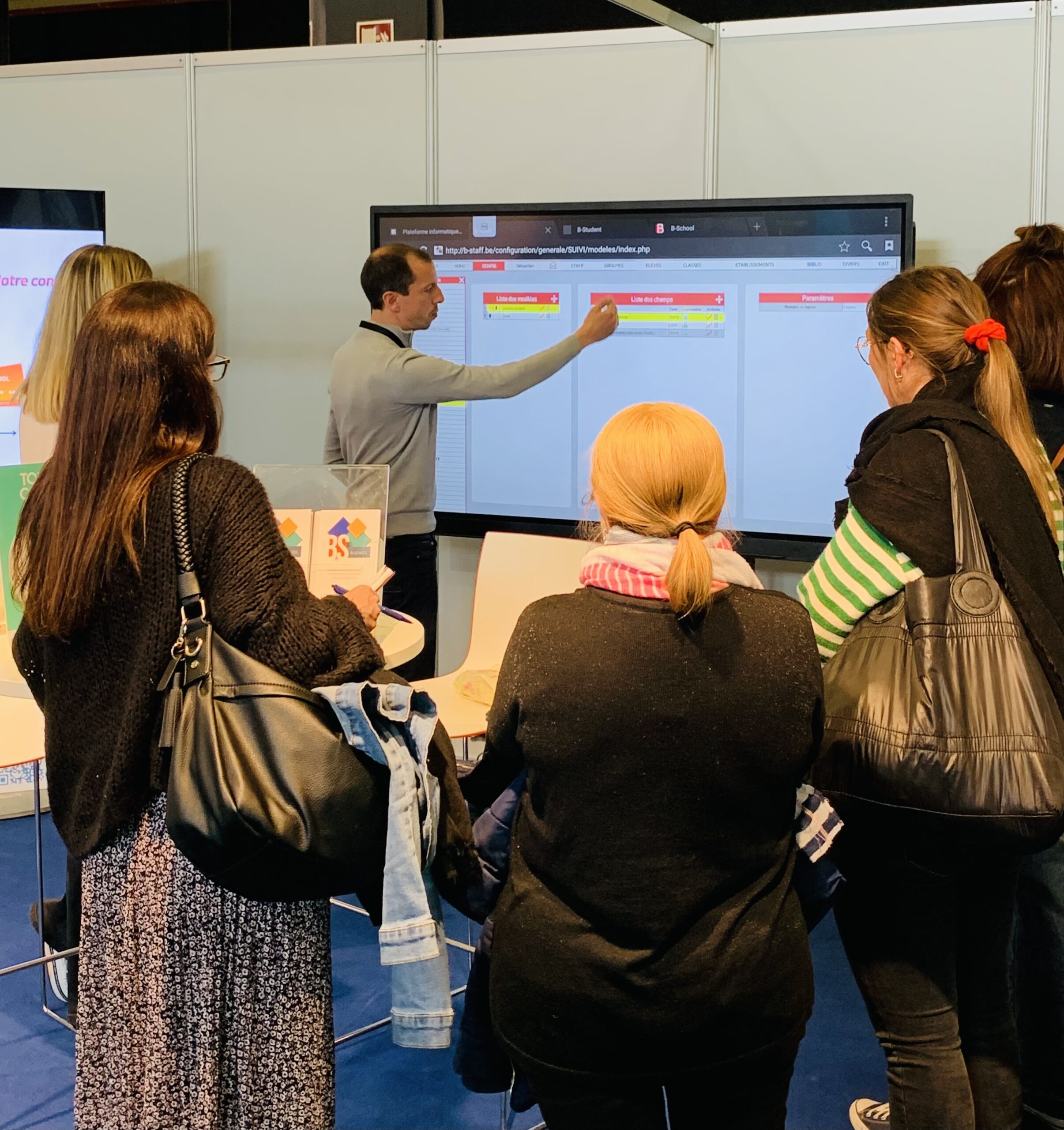 Plateforme informatique pour l'enseignement